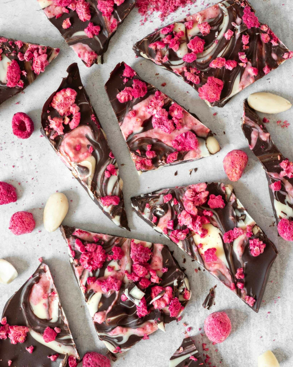 Chocolate Raspberry Bark (Easy Recipe!)