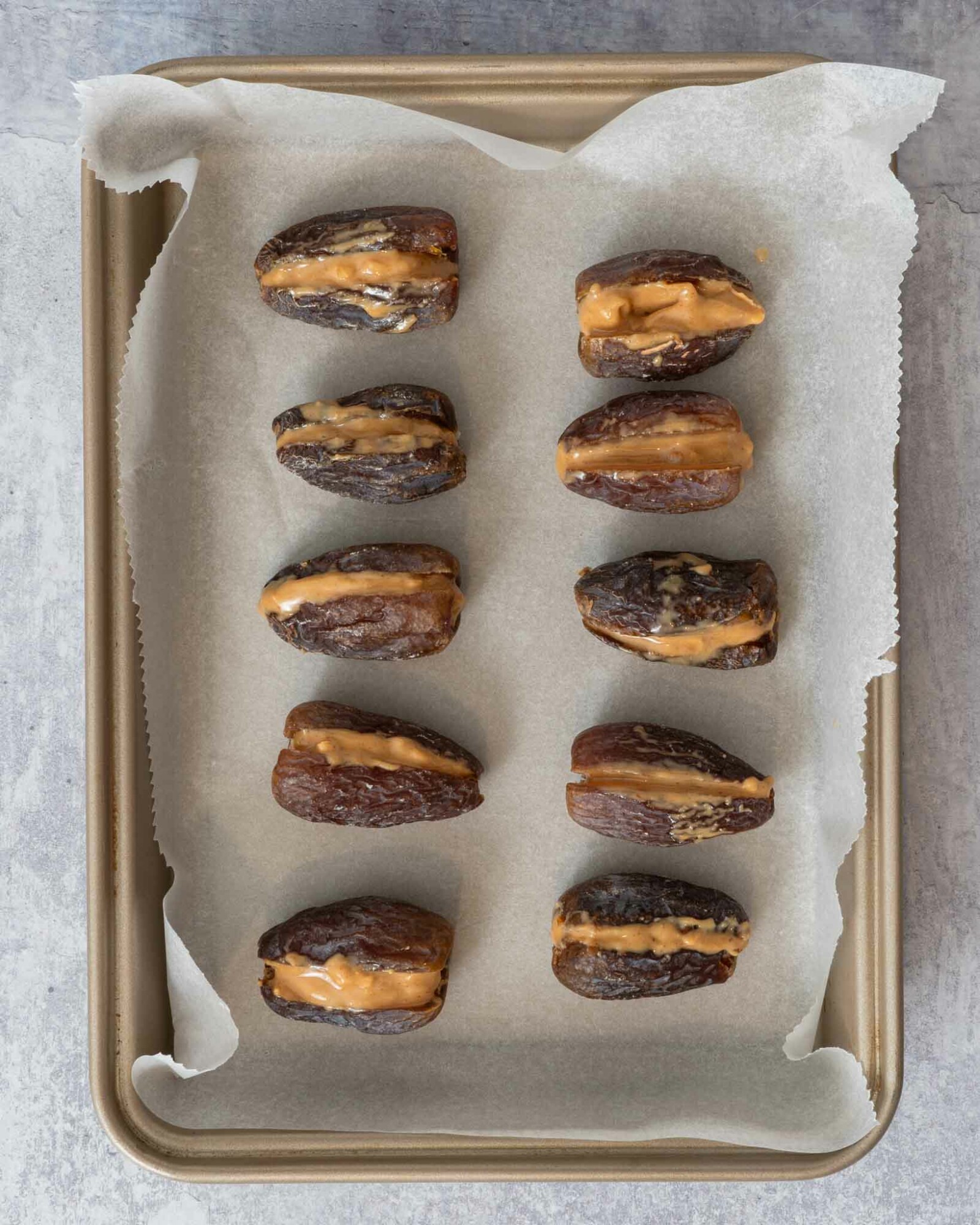 Healthy Snickers Dates (Easy Vegan Recipe!)